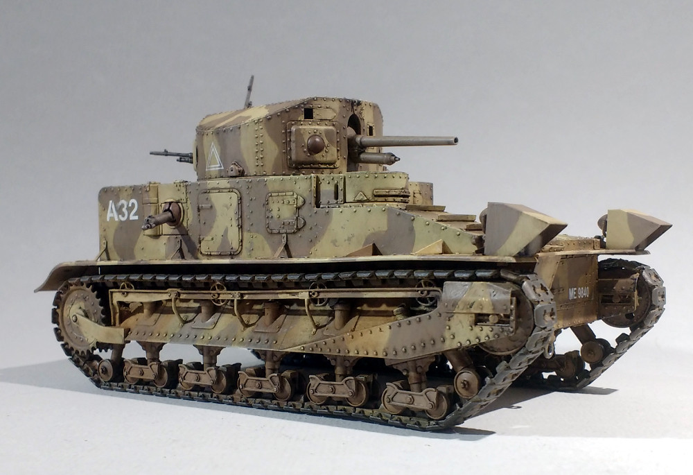 A bit modern maybe but close to the WW1 : the Vickers medium MarkI ...