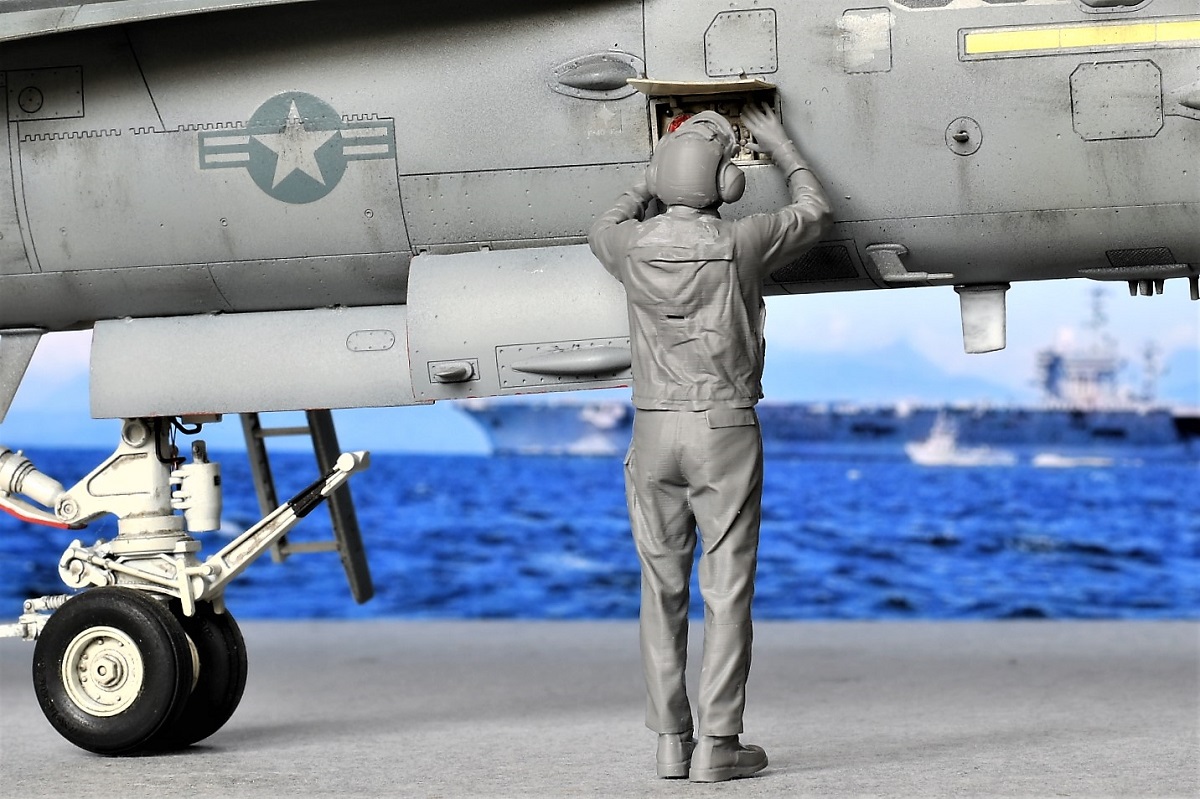 pilot and crews figures by Reedoak - Page 41 - Vendors Board - Large ...