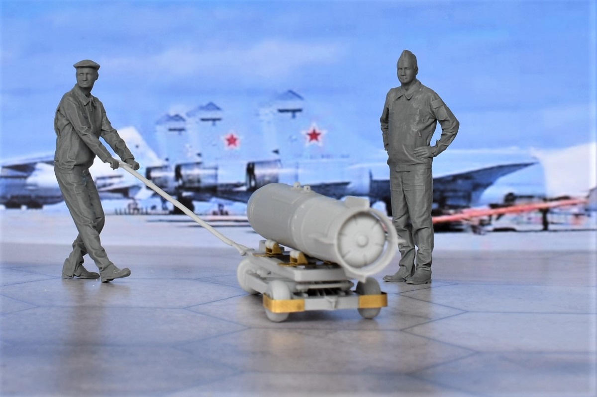 pilot and crews figures by Reedoak - Page 45 - Vendors Board - Large ...
