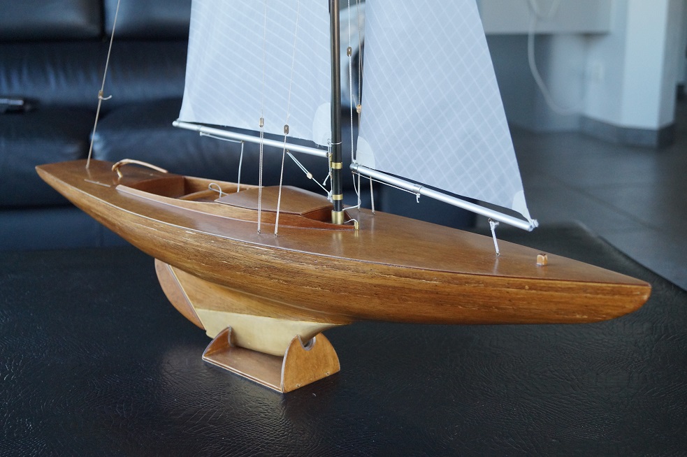 Dragon 1/12 Kit Billing Boats