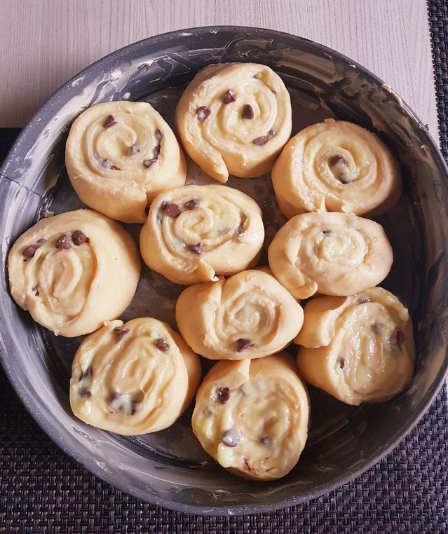 Gâteau Chinois crème pâtissière et pépites de chocolat sans robot – L ...