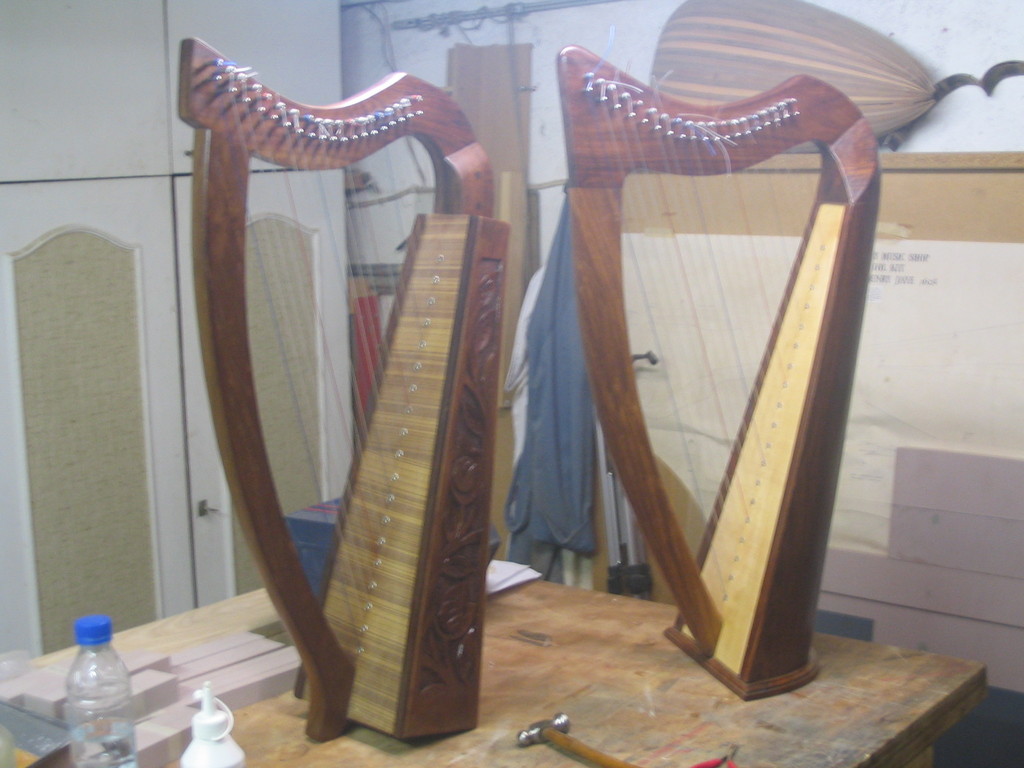 Fabrication d'instruments de musique anciens