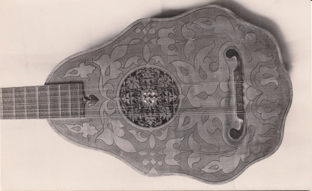 Fabrication d'instruments de musique anciens - Page 2