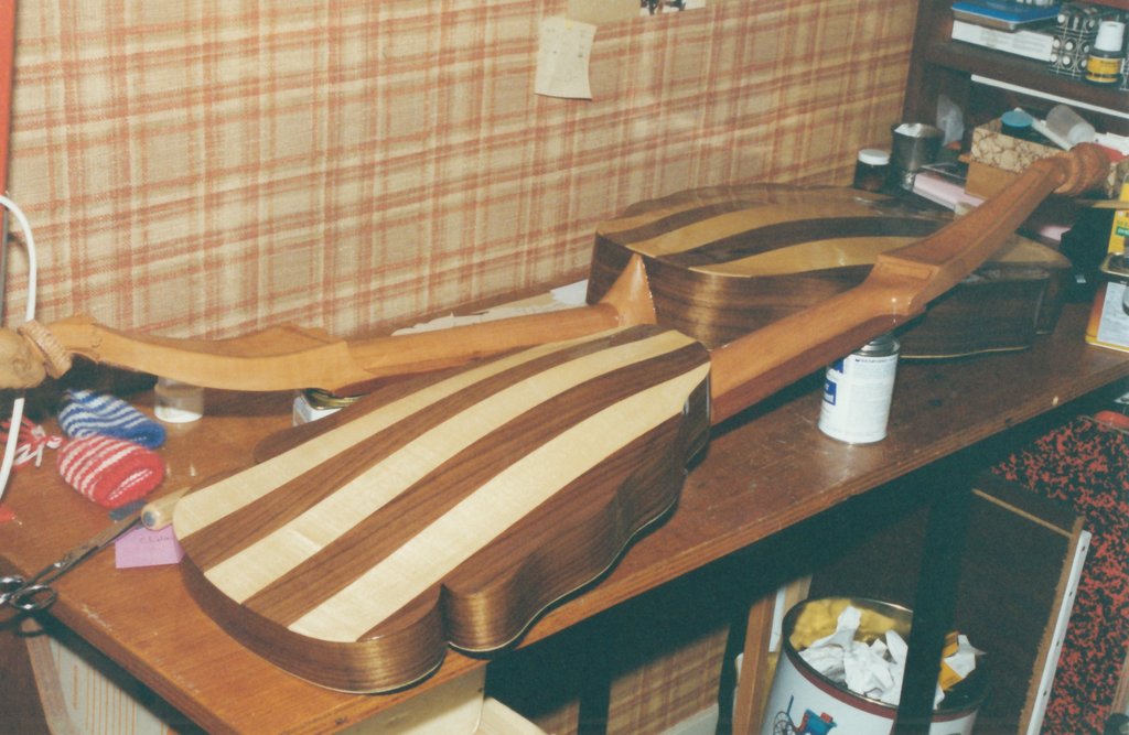 Fabrication d'instruments de musique anciens - Page 2