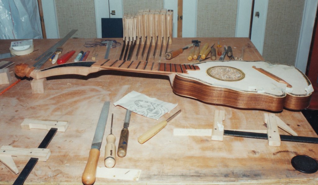 Fabrication d'instruments de musique anciens - Page 2