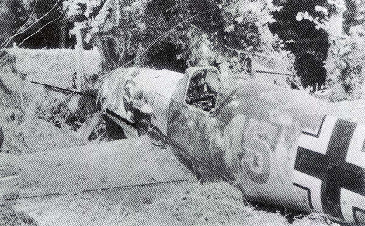 Messerschmitt-Bf-109E3-3.JG52-Yellow-15-Kurt-Wolff-crash-landed-France ...