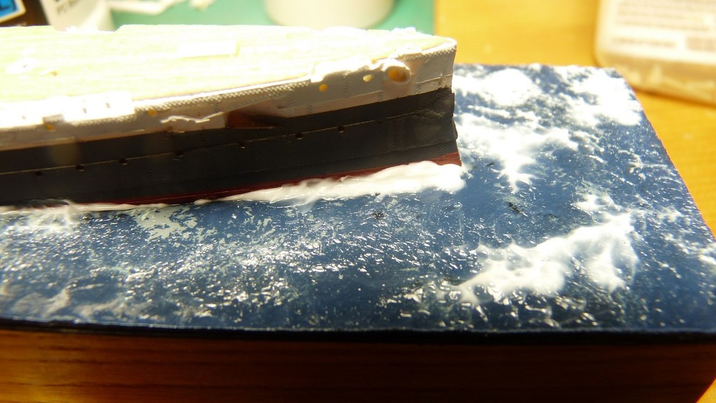 Cuirassé américain USS Vermont au 700e (Niko Models + Scratch)