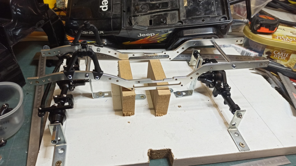 Jeep TJ Topless - Lapis Blue | Scale Builder's Guild