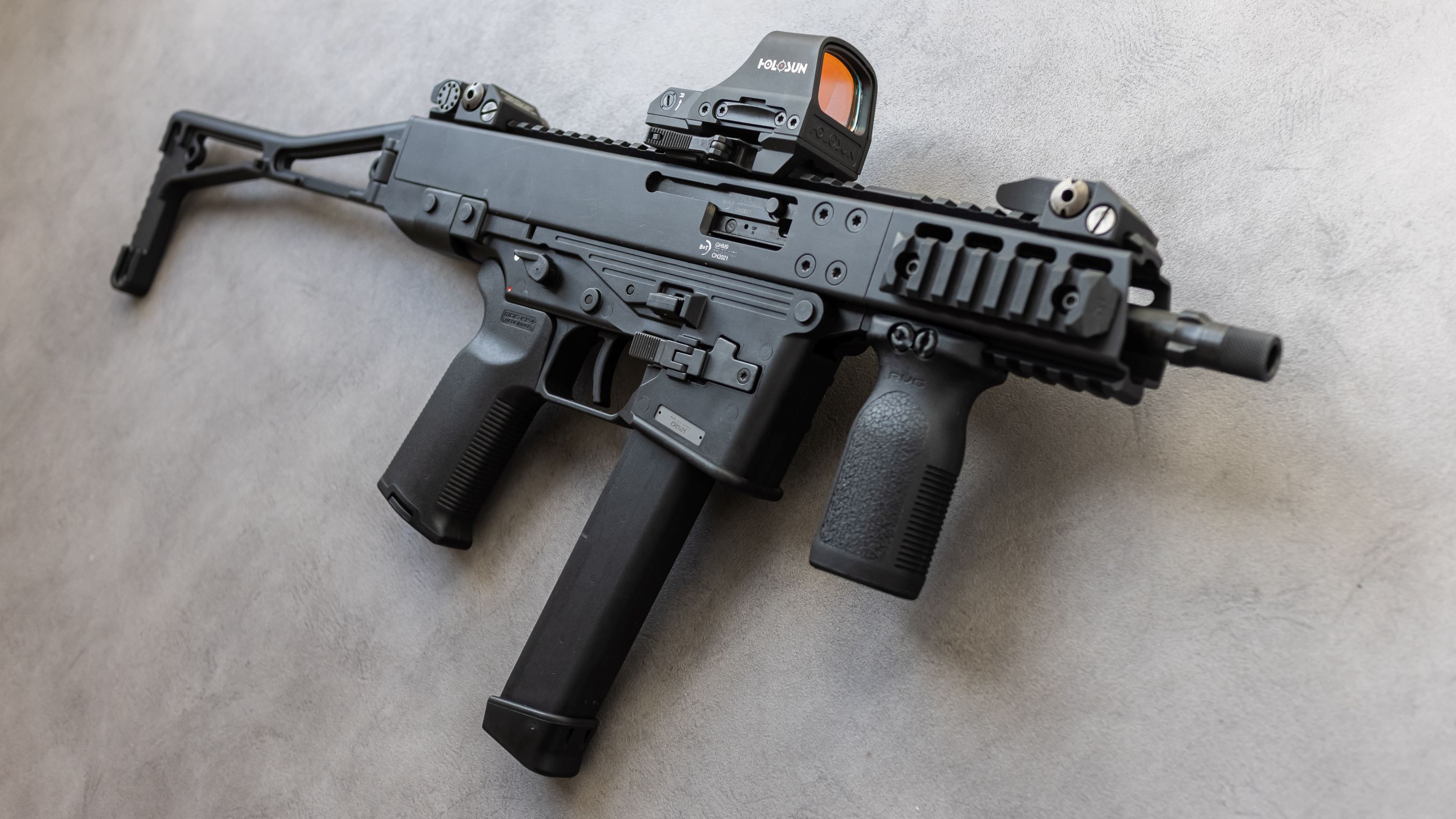 Avis SMG 9mm, laquelle choisir?