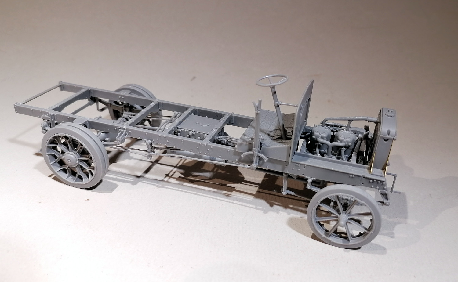 [MINIART] Le bus type B Réf 39001