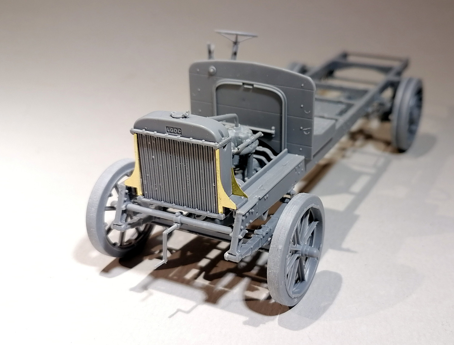 [MINIART] Le bus type B Réf 39001