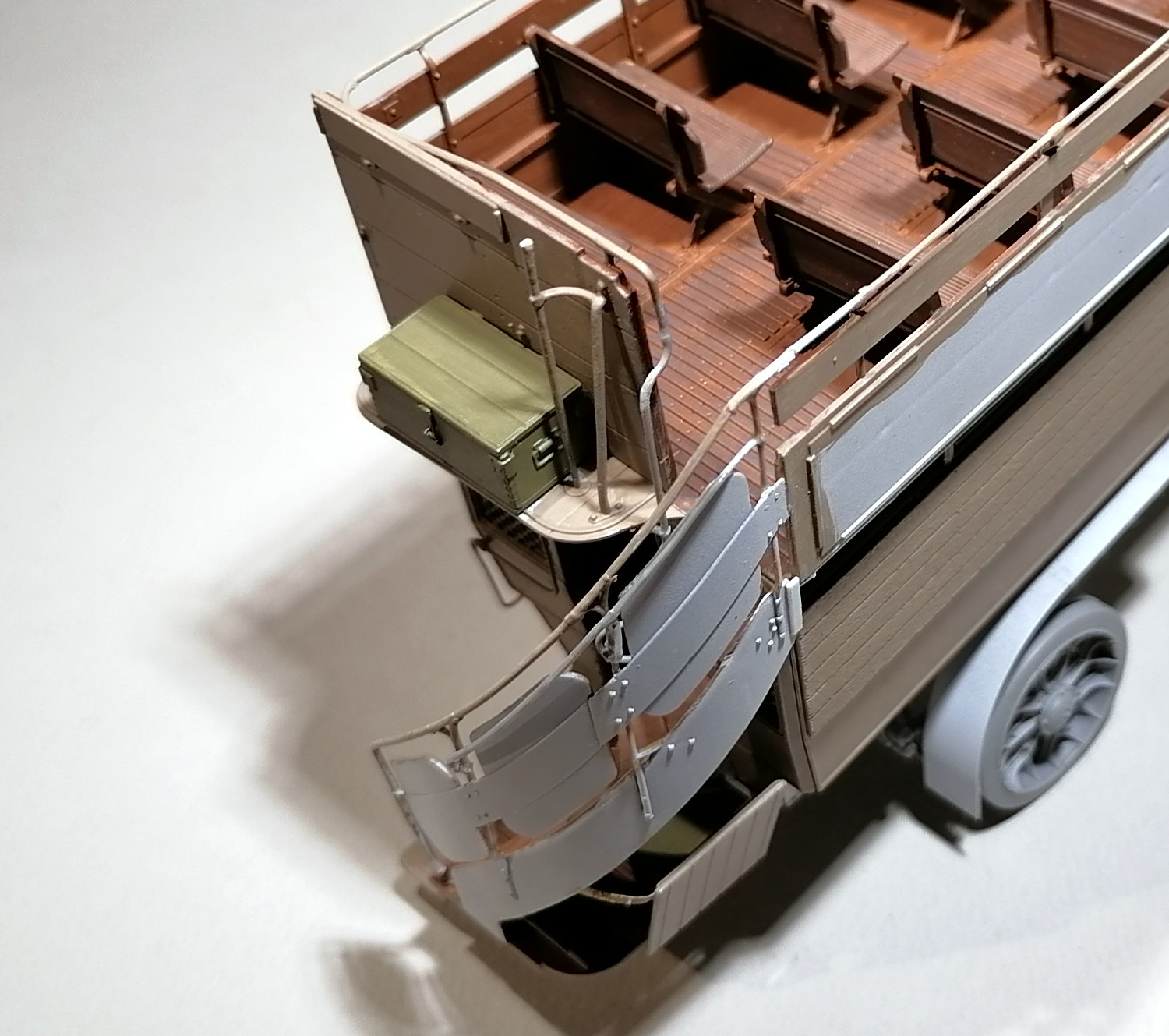 [MINIART] Le bus type B Réf 39001