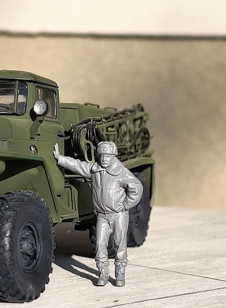 Russian truck driver by Reedoak - Vendors Board - Large Scale Planes