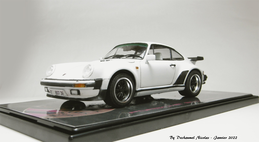 Porsche 911 Turbo 88 - 1/24e [Tamiya]