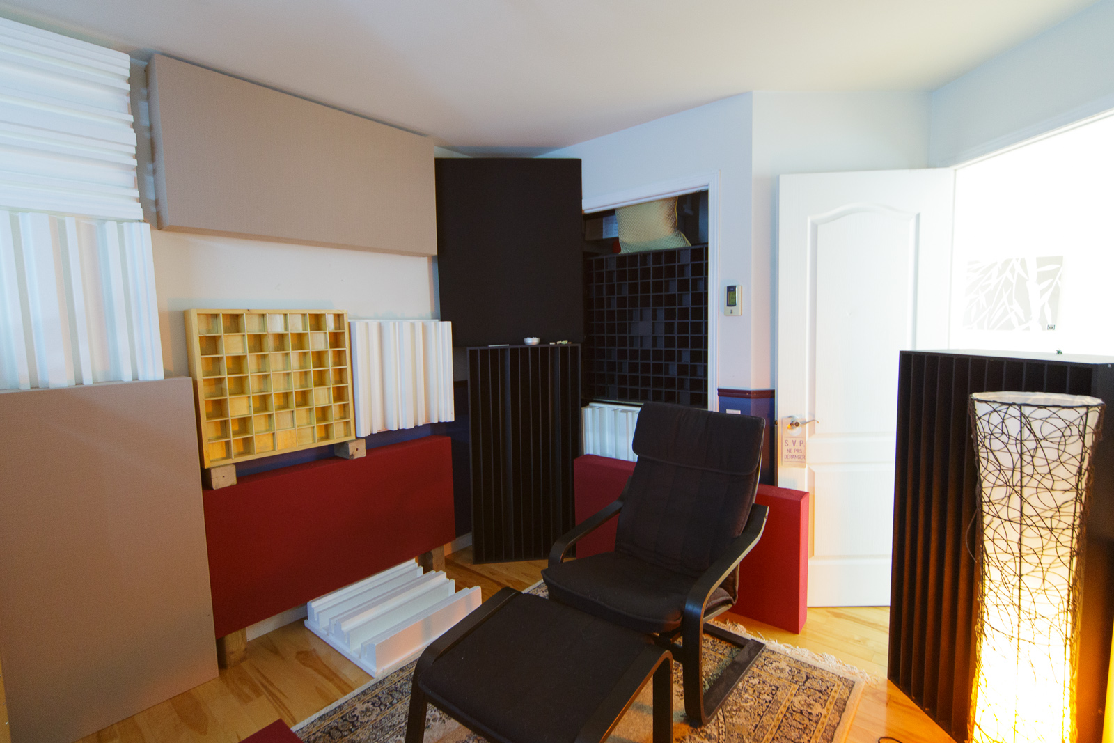 How to make the most of a small square room