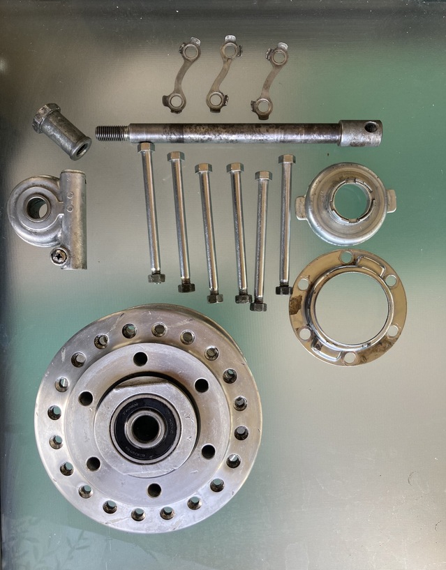 CB 500 / 750 - Moyeu, Disque etc. - Motos HONDA 70' CB et Four