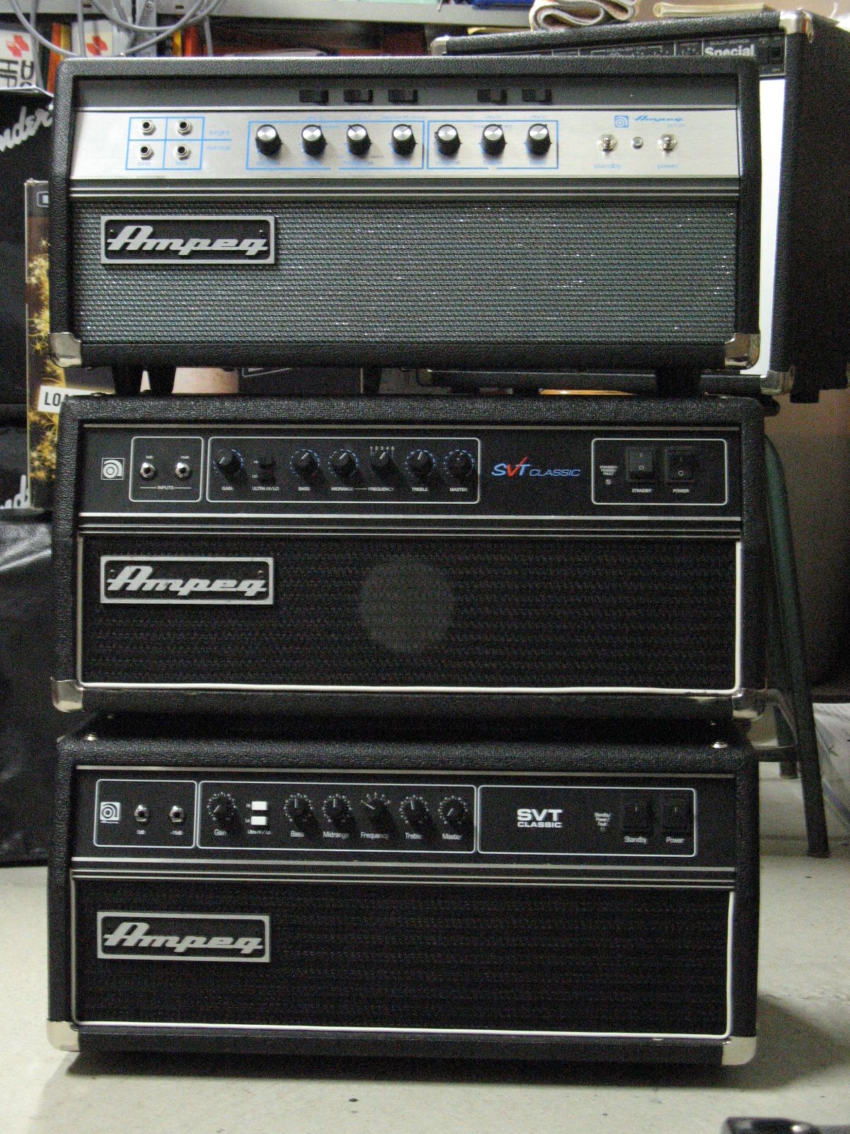 Ampeg SVT Classic amplifier 120V model connected to 230V mains, what ...