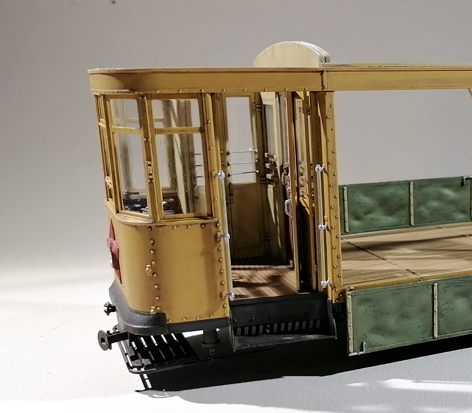 Cargo Tramway "X" série au 1/35 (Miniart ref 38030) - Page 5