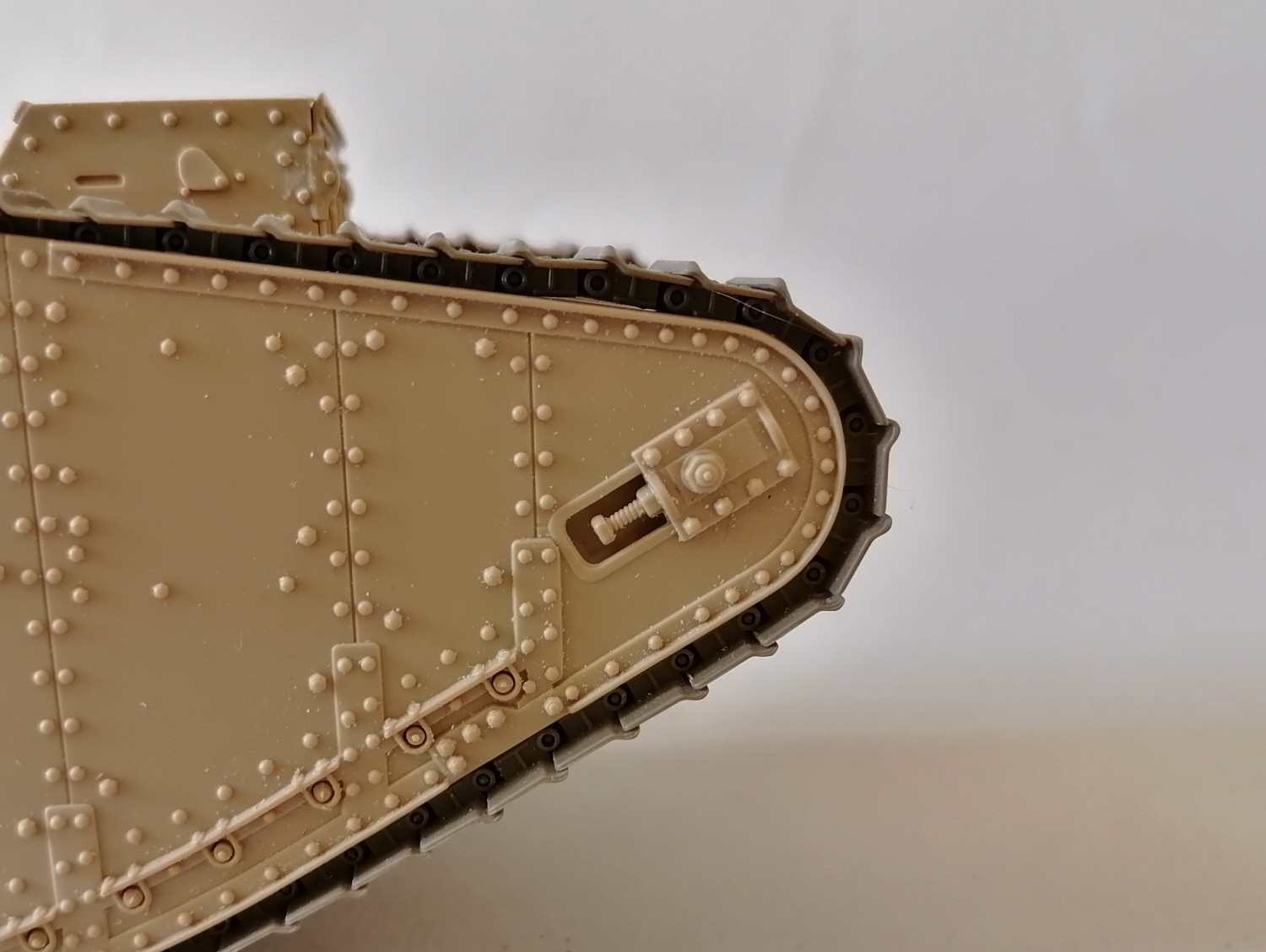 Encore un MarkIV de Takom au 1/35! Takom ref 2076