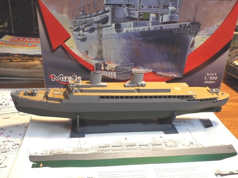 * 1/500 HMS Batory Mirage