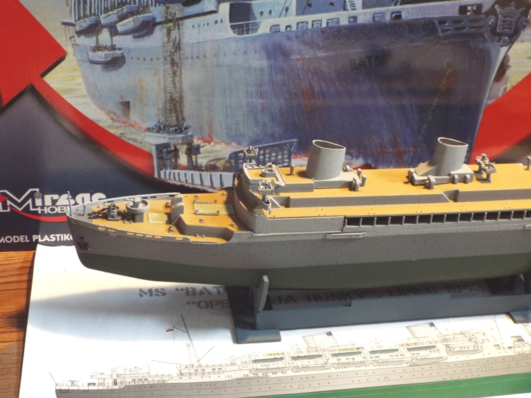 * 1/500 HMS Batory Mirage