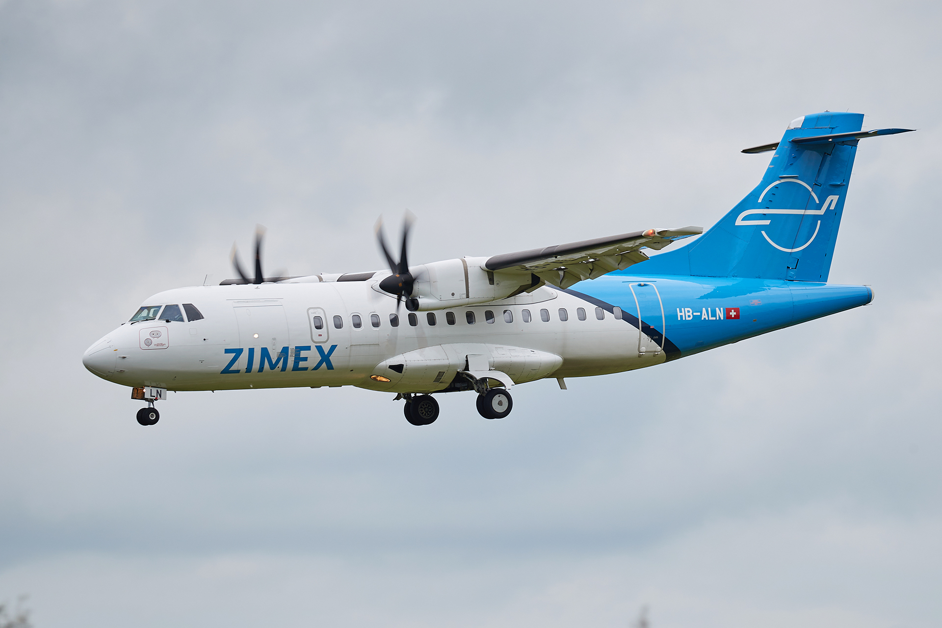 [02/04/2023] ATR42-500 (HB-ALN) Zimex Aviation