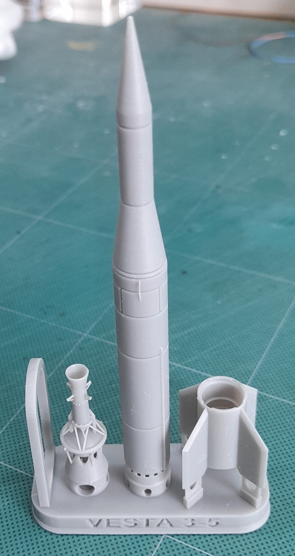 Marathon de suppositoires : fusées françaises au 100e et 144e