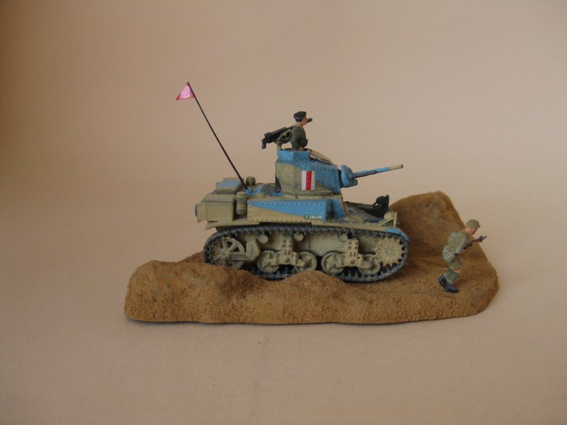 [Matchbox] Stuart M3/A1 "Honey" - Terminé