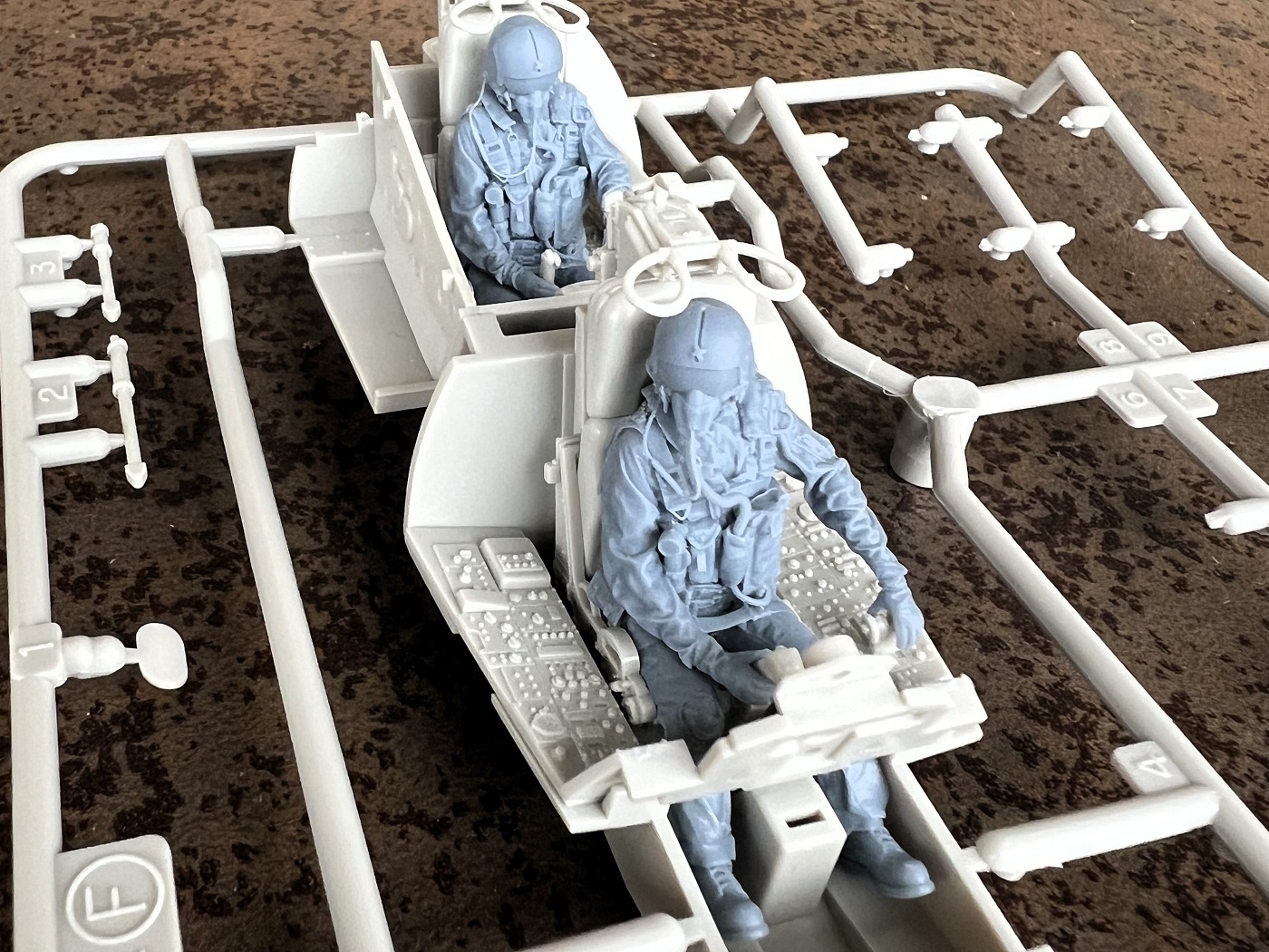 F-4J pilot & RIO in 1/32 scale by Reedoak - Vendors Board - Large Scale ...