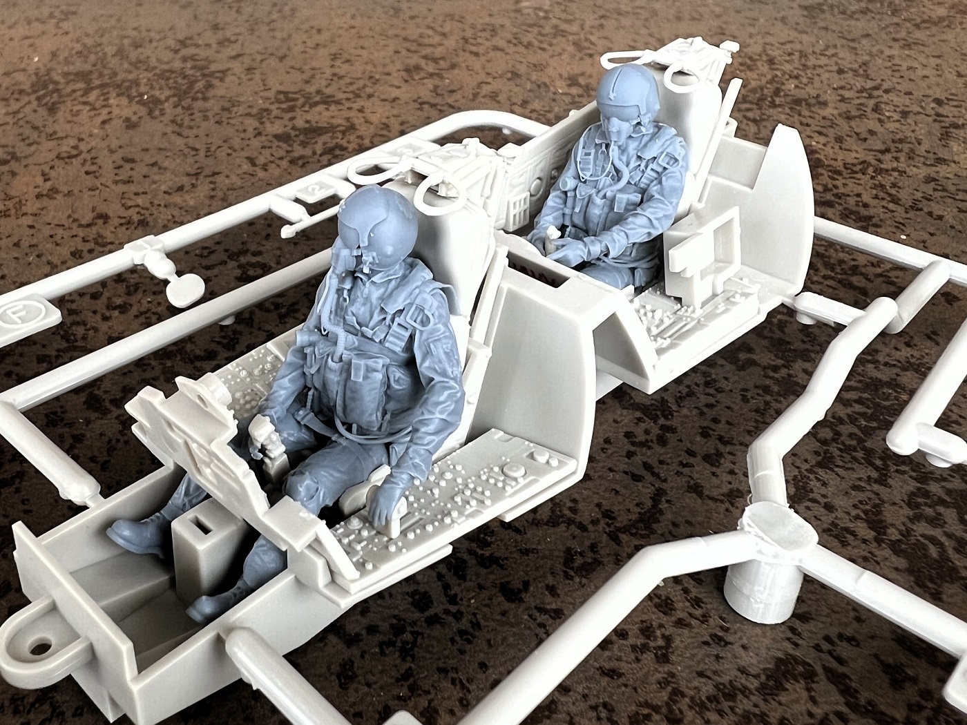 F-4J pilot & RIO in 1/32 scale by Reedoak - Vendors Board - Large Scale ...