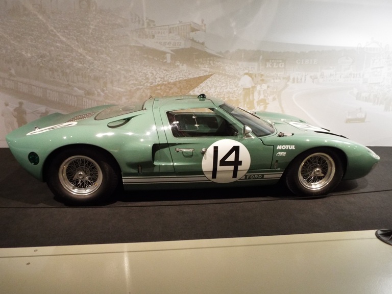 1/24 Ford GT40 Revell